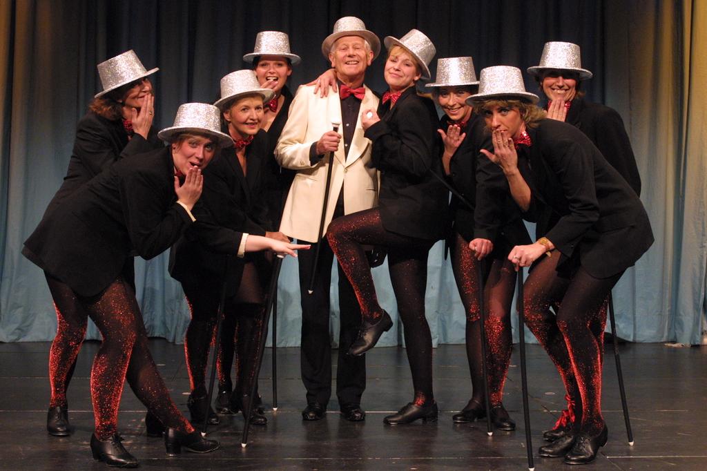 Stepping out / Harris, Richard / Mende, Frank-Thomas - VVB